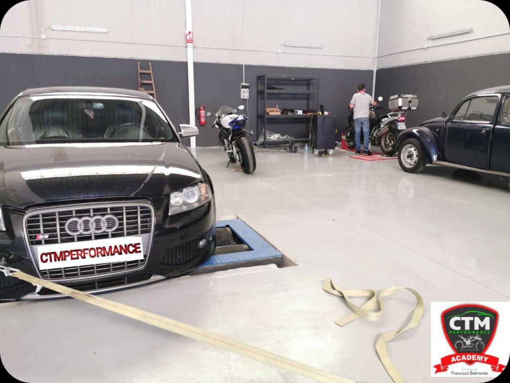 Reprogramación de centralitas en Murcia | CTM Performance